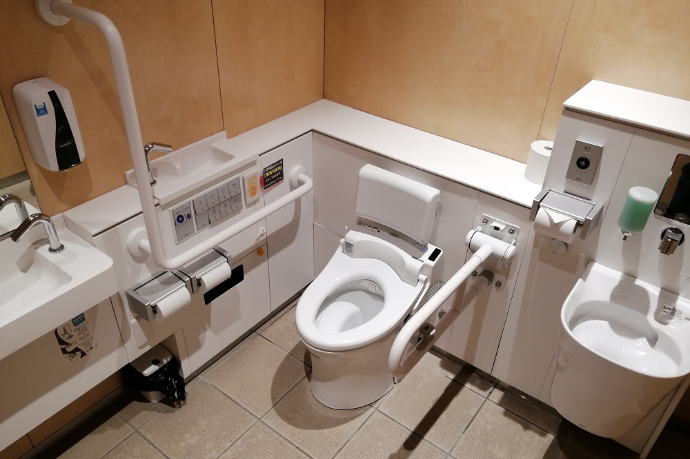 Toilets in Japan - Japan Tours Experts - RediscoverTours